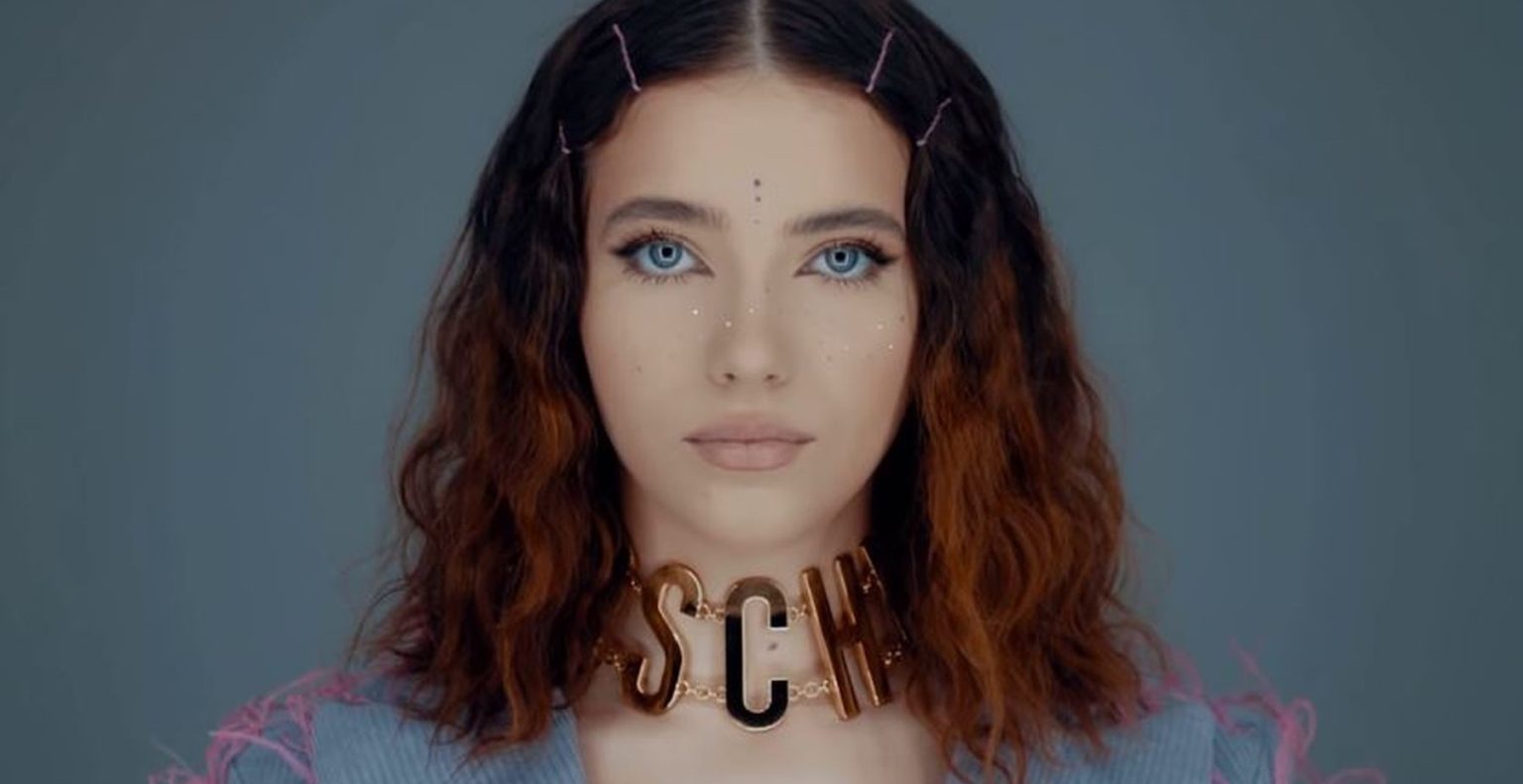 Roxen pjeva "Amnesia" – eurosong.hr