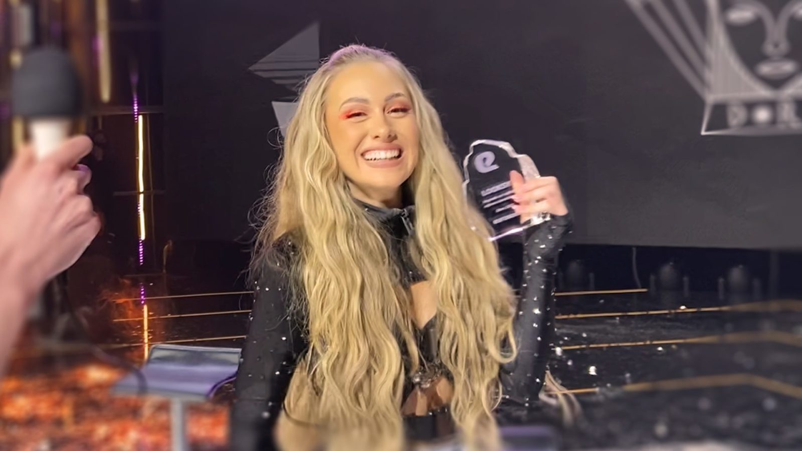 Looksy - biramo najbolji styling Dore 2022. – eurosong.hr